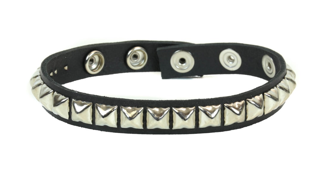 Pyramid Studded Genuine Cowhide Armlet Armband Queen Style 3 Snap ...