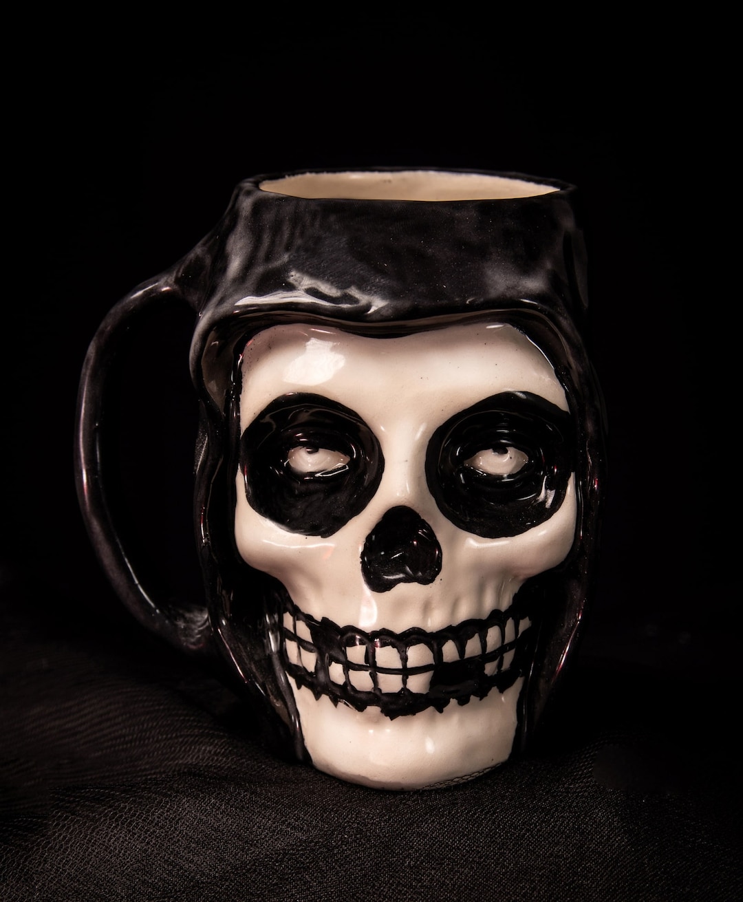 The Misfits Mug, Ceramic Sculpted. Horror Collectors, Horror Decor ...