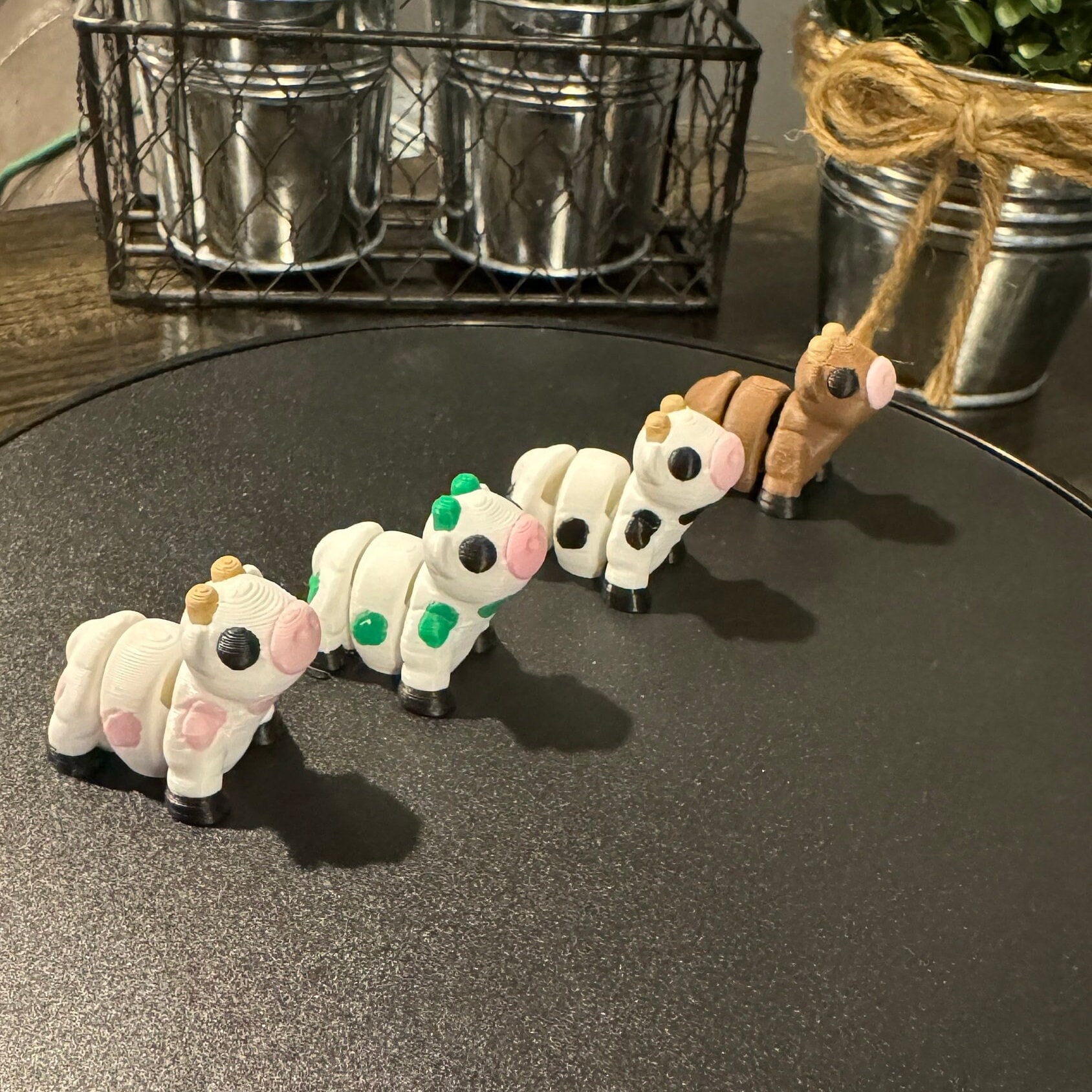 3D Printed Miniature Cows Articulated Flexible Fidget Toy / 3D Print ...
