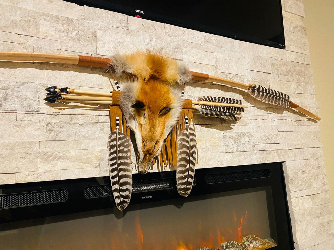 A Powerful Native American Indian Fox Bow and Arrow Set Made by ...