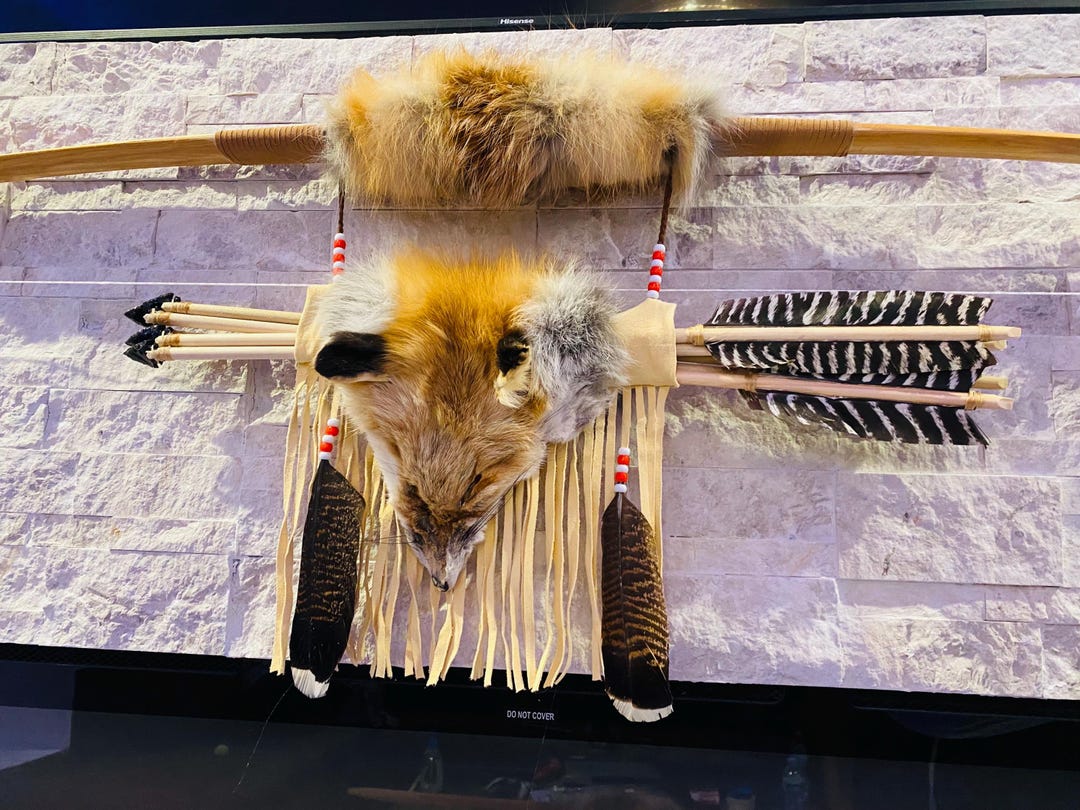 A Powerful Native American Indian Fox Bow and Arrow Set Made by ...