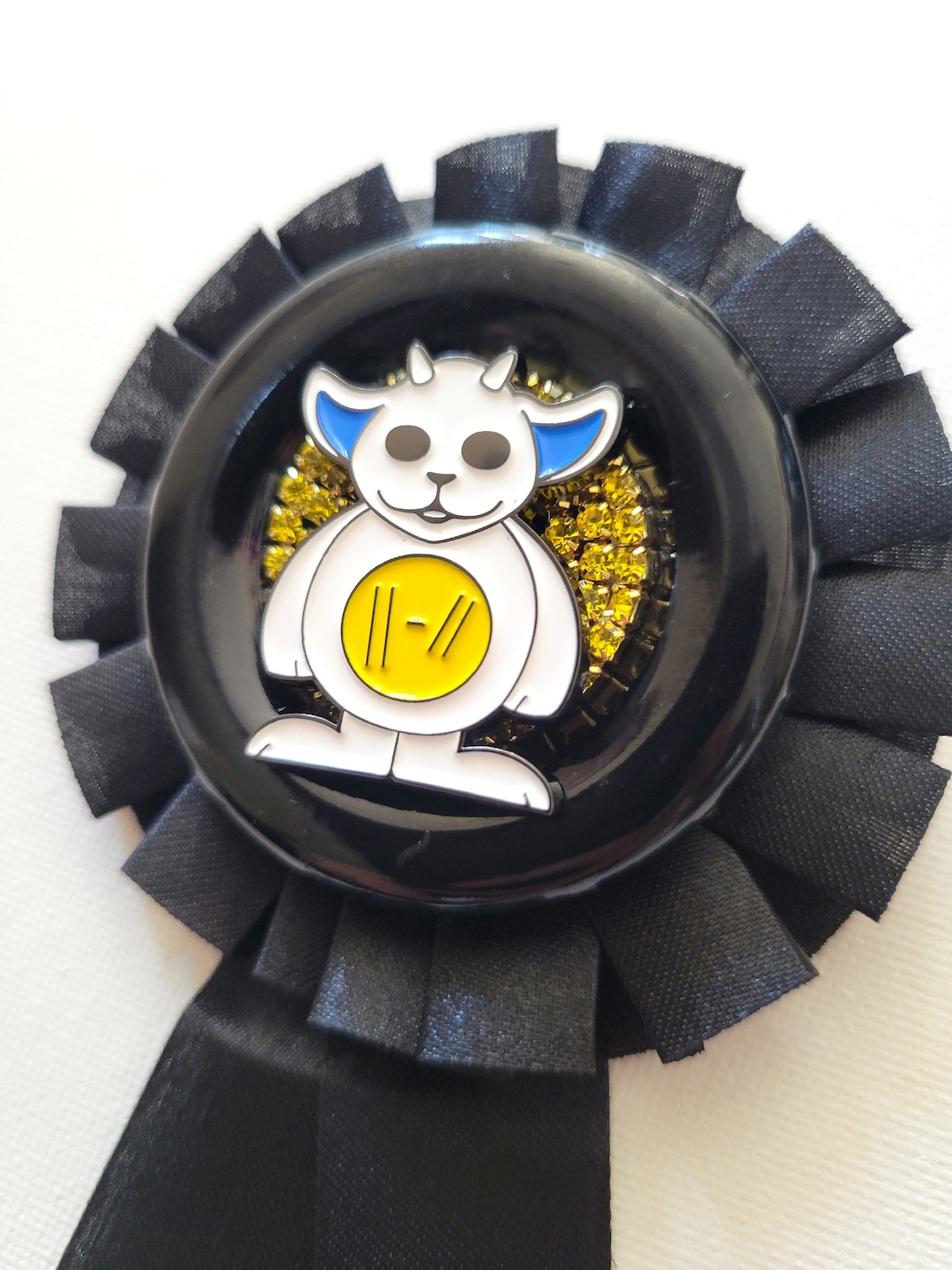 Rebellious Rosette Award Ribbon Brooch Badge Twenty One Pilots Ned ...