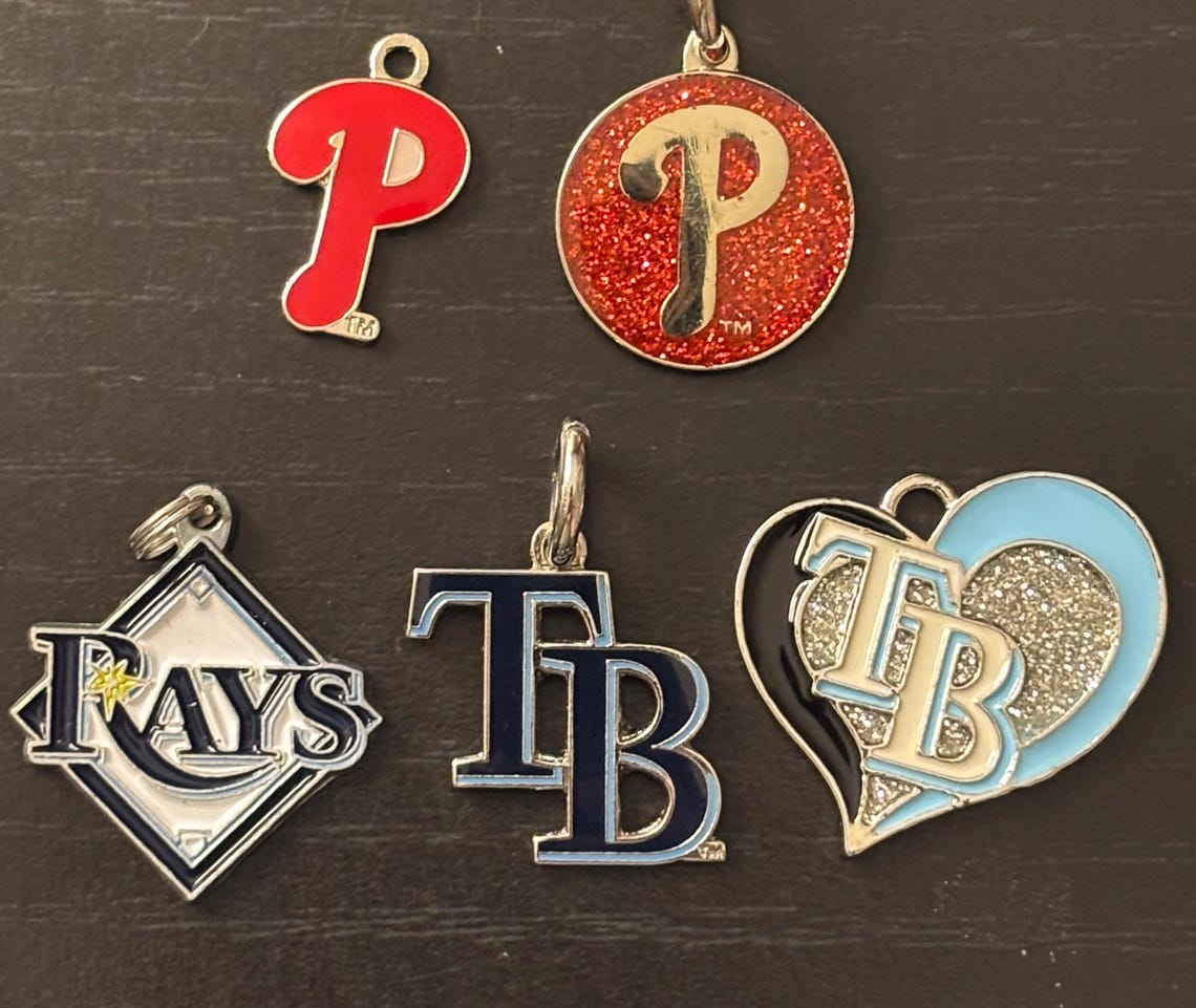 Baseball Keychains | Paracord Keychains | Baseball Paracord Keychains ...