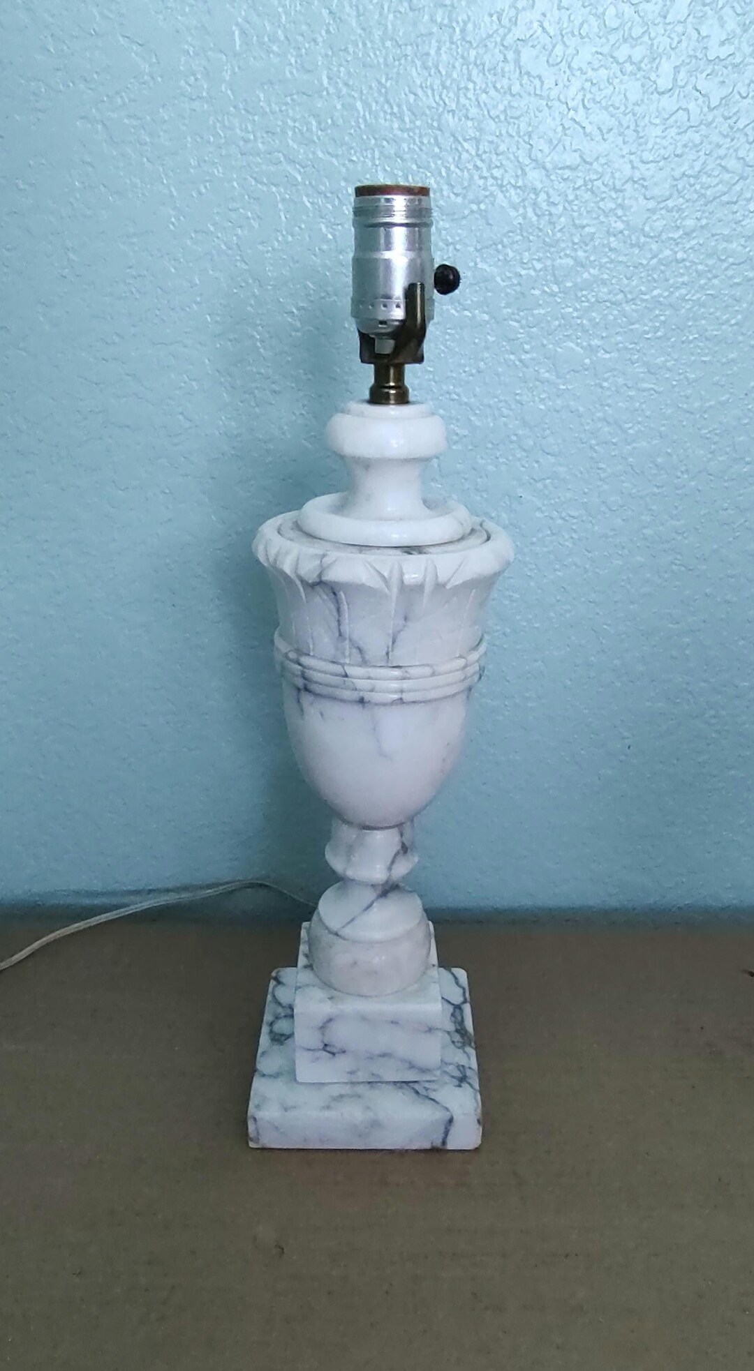Vintage Italian Neo Classical Alabaster Marble Look White Heavy Lamp ...