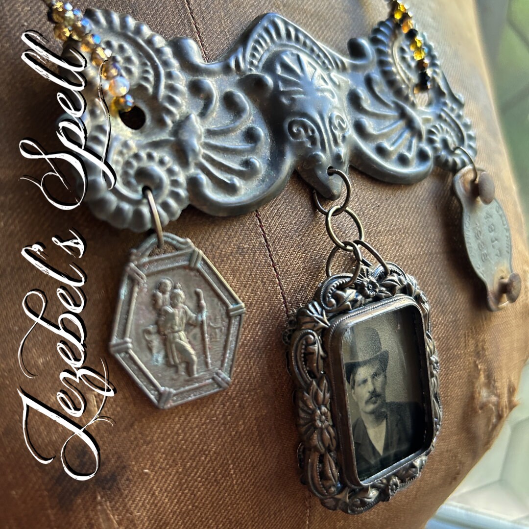 For the Dead Travel Fast Necklace Inspired by Dracula's Johnathan ...