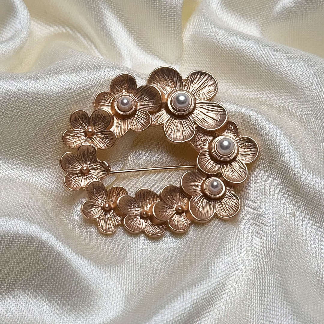Vintage Pearl Wreath Brooch,gold Pin,garland Brooch,elegant Gift for ...