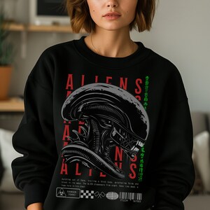 ALIEN Xenomorph Horror Movie Unisex Heavy Blend Crewneck Premium ...