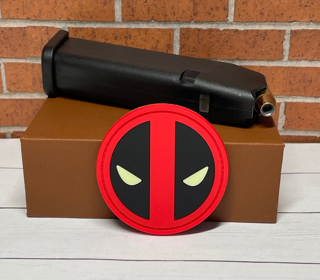 Deadpool PVC Patch Tactical Morale Gun Glow in Dark Eyes Superhero ...