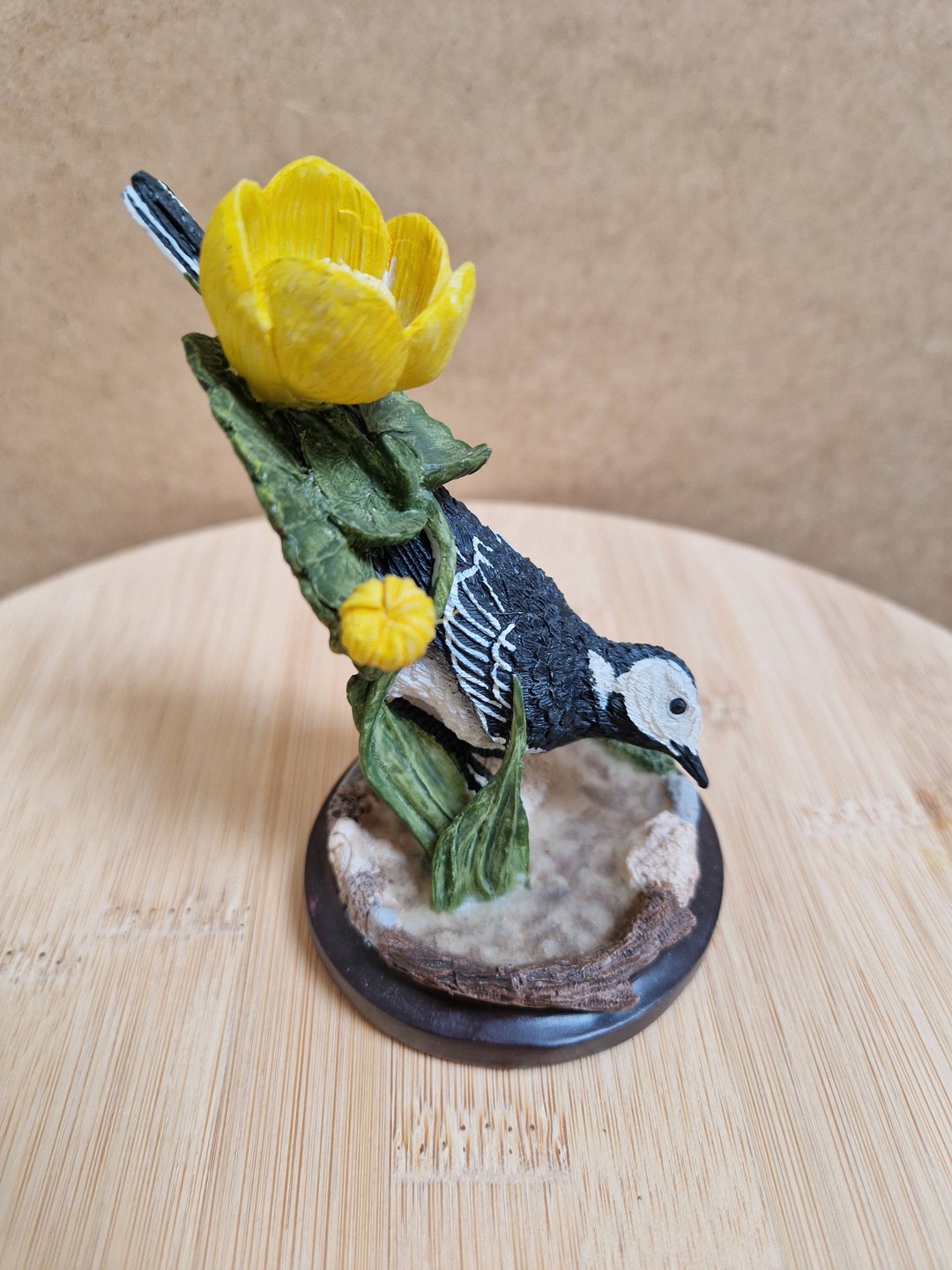 The Pied Wagtail With Yellow Flowers Vintage Figurine Country Bird ...