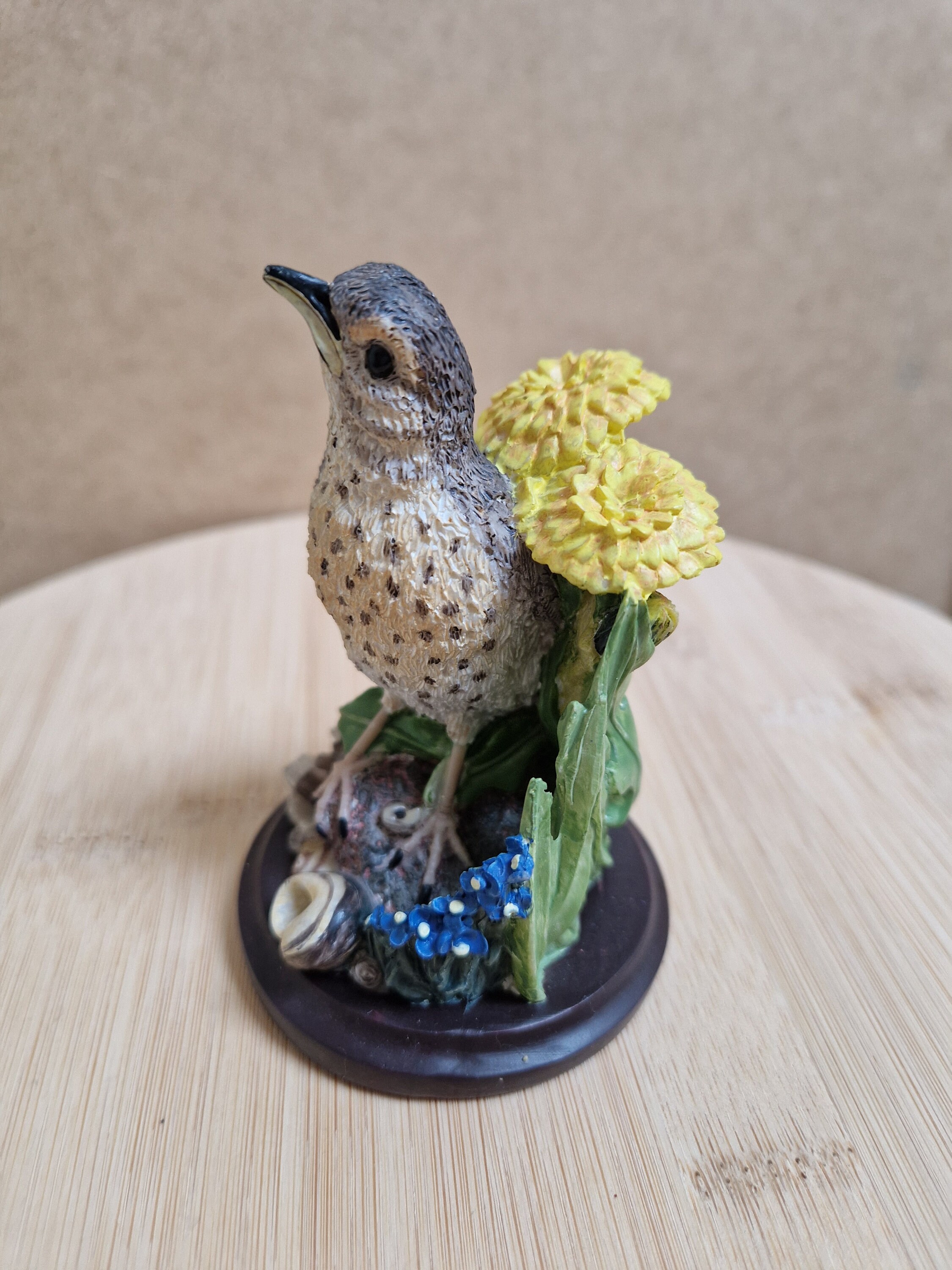 The Song Thrush With Yellow Flowers Vintage Figurine Country Bird ...