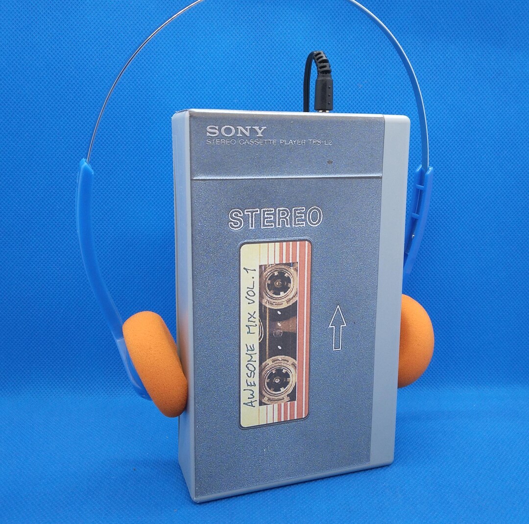 TPS-L2 Cosplay Prop With Headphones and Orange Pads Star-lord the Front ...