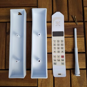 Scream Brick Phone Prop in White for Fancy Dress and Cosplay- the Front ...