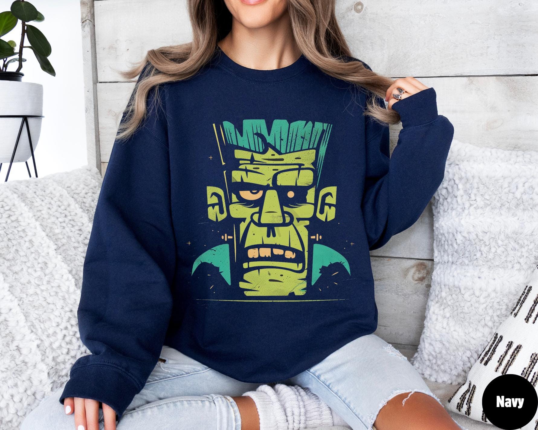 Retro Frankenstein Sweatshirt, Halloween Outfits, Monsters Halloween ...