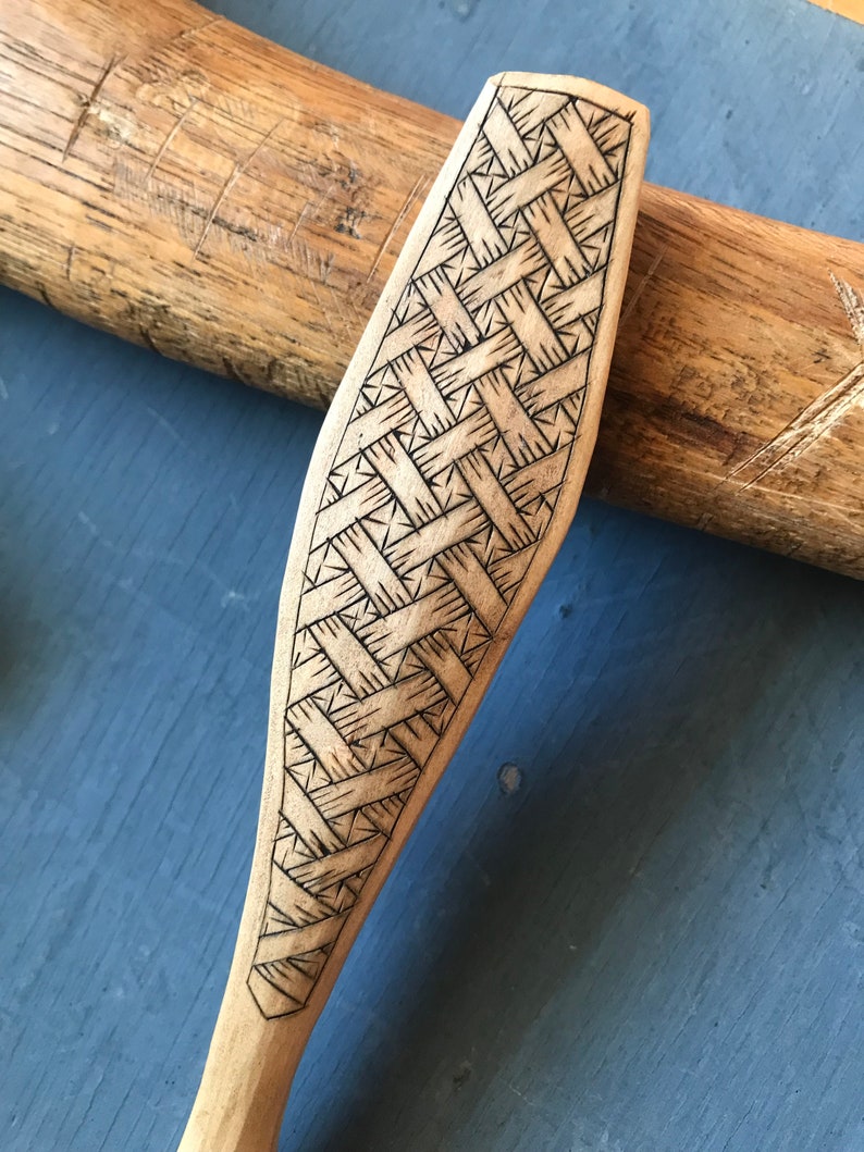 Pear Eating Spoon With Basket Weave Kolrosing - Etsy