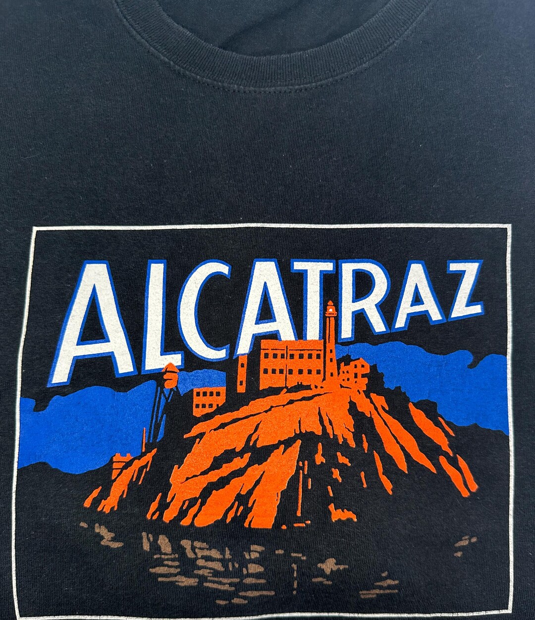 Alcatraz: Alcatraz at Night Golden Gate National Park Graphic T-shirt ...