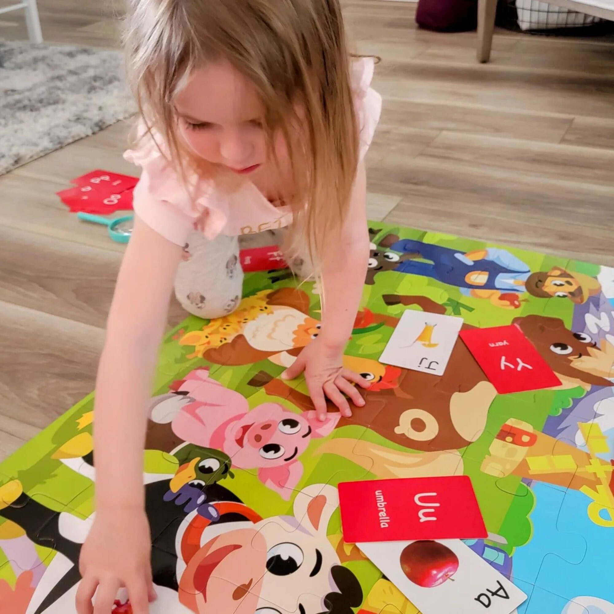 I Spy Alphabet Puzzle With Flashcards and Magnifying Glass 2ft X 3ft ...