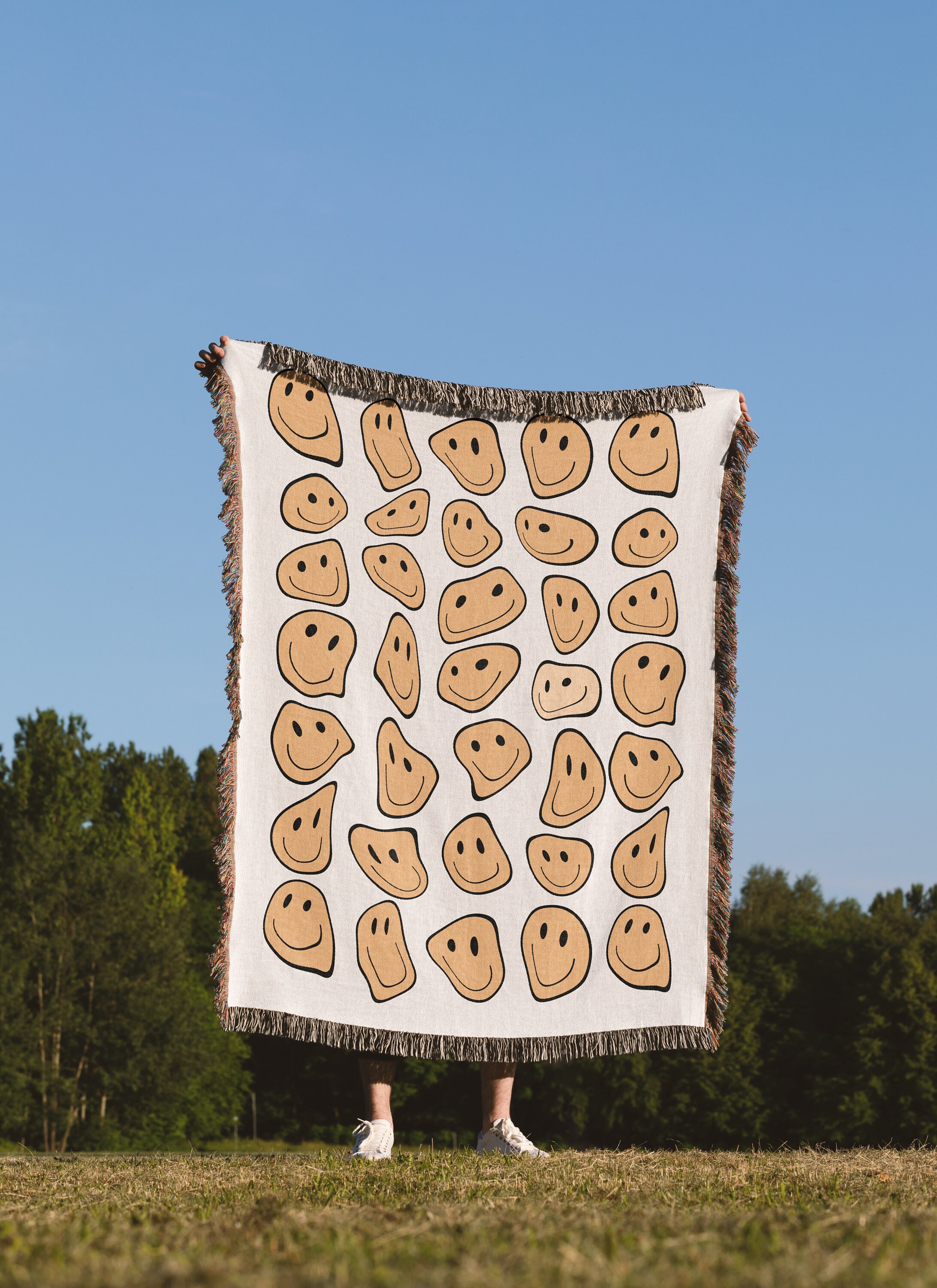 Happy Smiley Face Throw Blanket, Retro Woven Wall Tapestry, Groovy ...