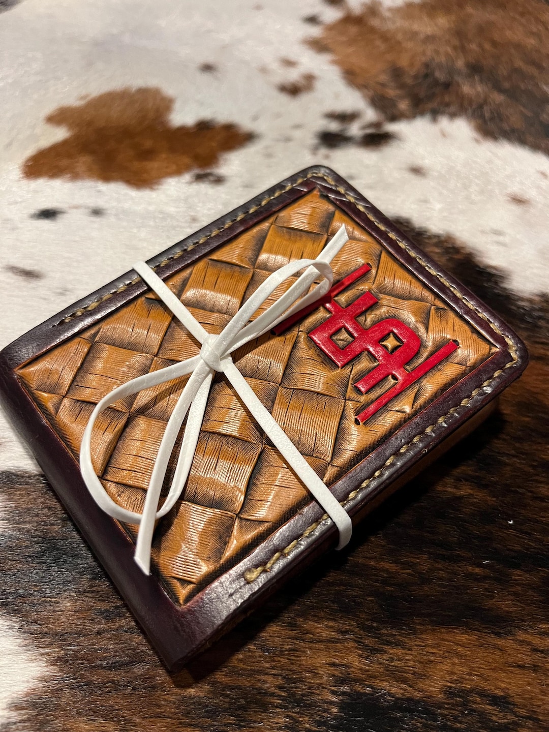 Custom Hand Tooled Basket Weave Bi-fold With Initial/ Brand - Etsy