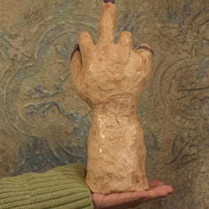 Creepy Halloween Prop: Cut off Hand Display for Haunted House - Etsy