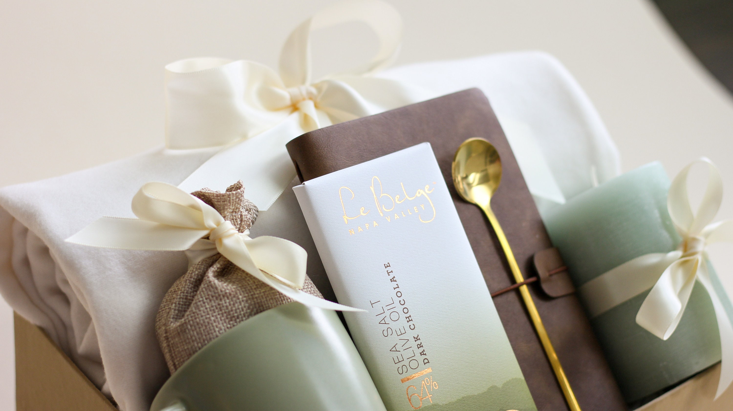 Classy Gift Basket for Women , Cozy Gift Box With Blanket, Socks, Candle, Self Care Gift Box ...