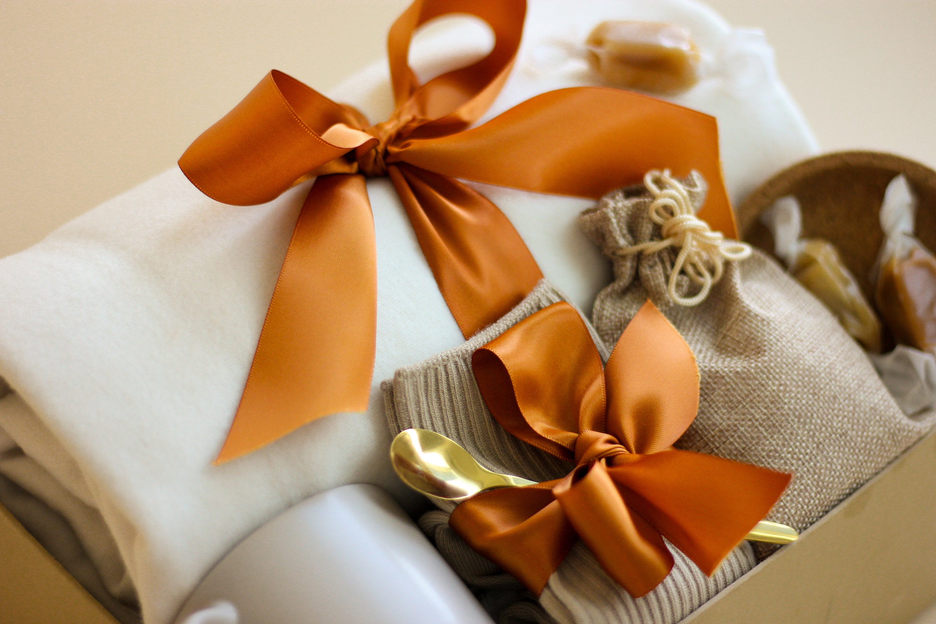 Gift Box for Her With Blanket, Gift Box for Women, Cozy Hygge Gift Box ...