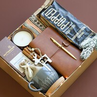 Client Gifts - 60+ Gift Ideas for 2025