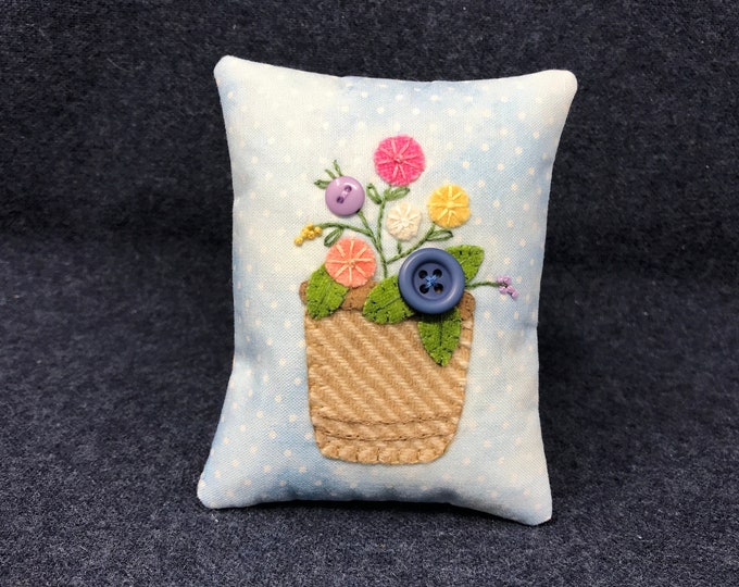 Kit Sweet Flower Bowl Filler Wool Applique Kit Wool Felt Pattern Penny ...