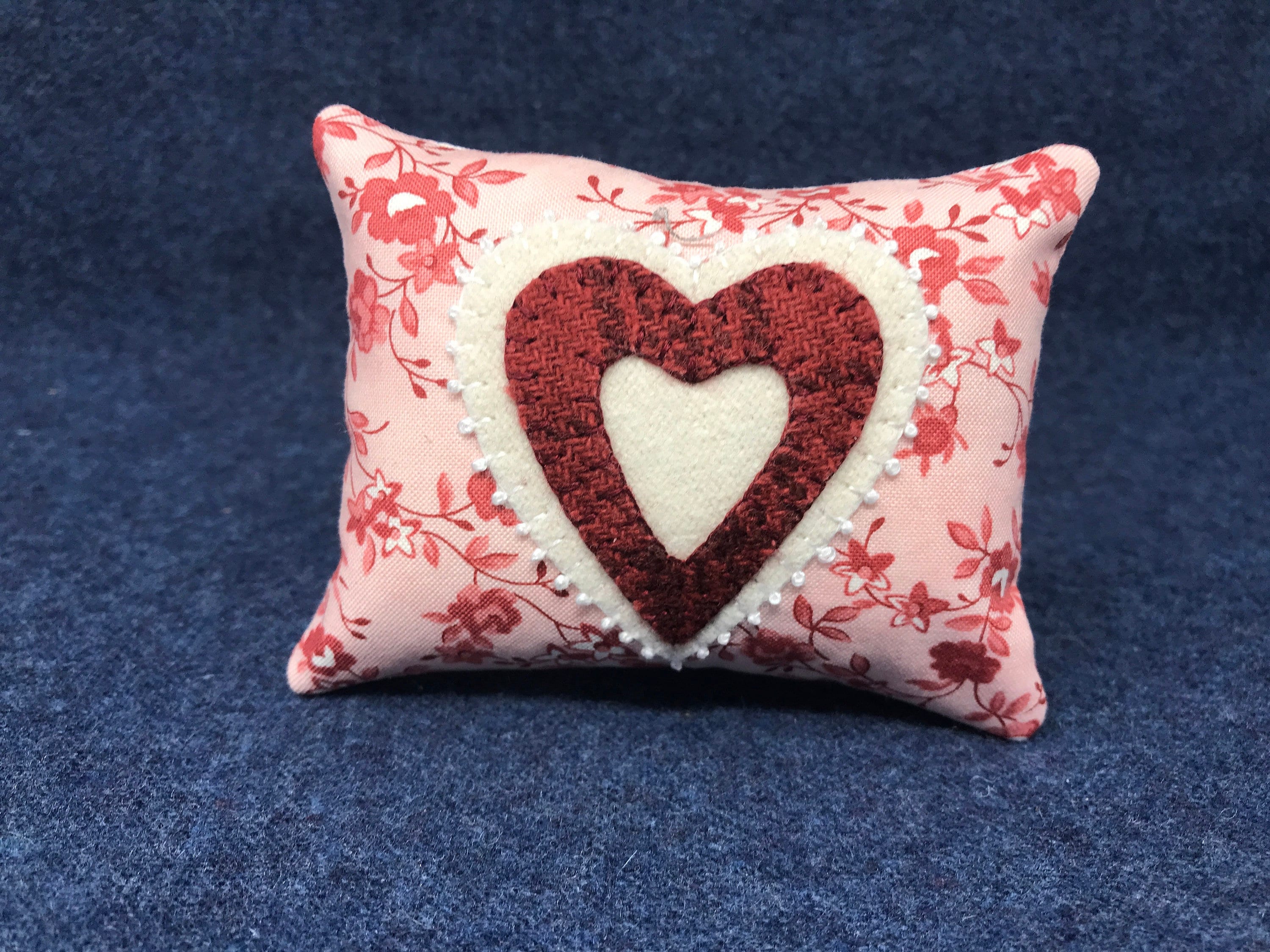 Kit Ultimate Collection of Valentine Bowl Fillers Wool Applique Kit ...