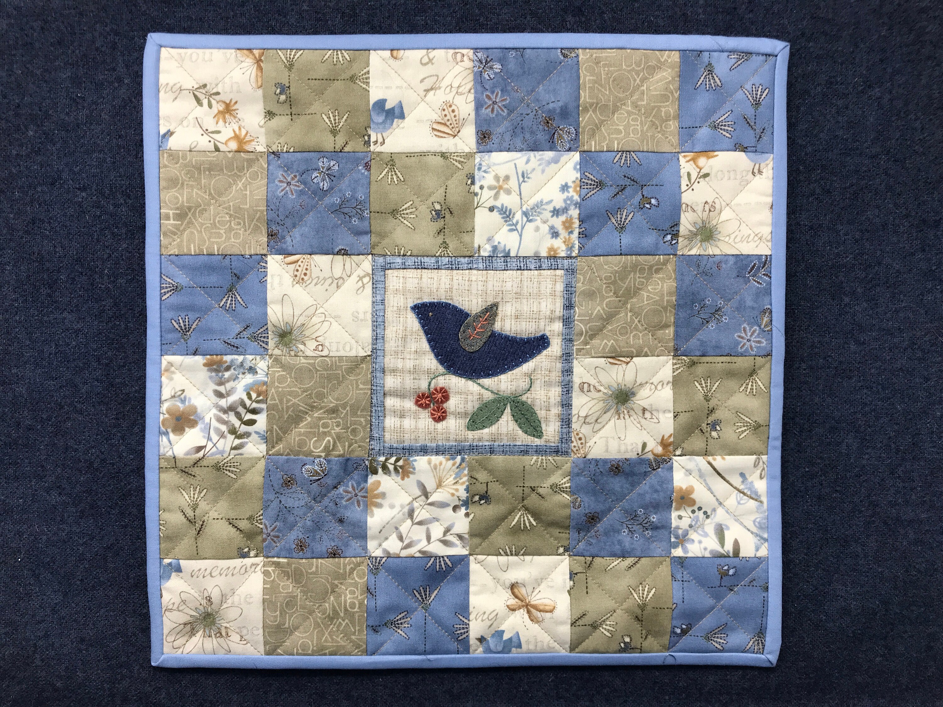 Kit Sweet Little Blue Bird Quilt/ Wool Applique Pattern Folk - Etsy