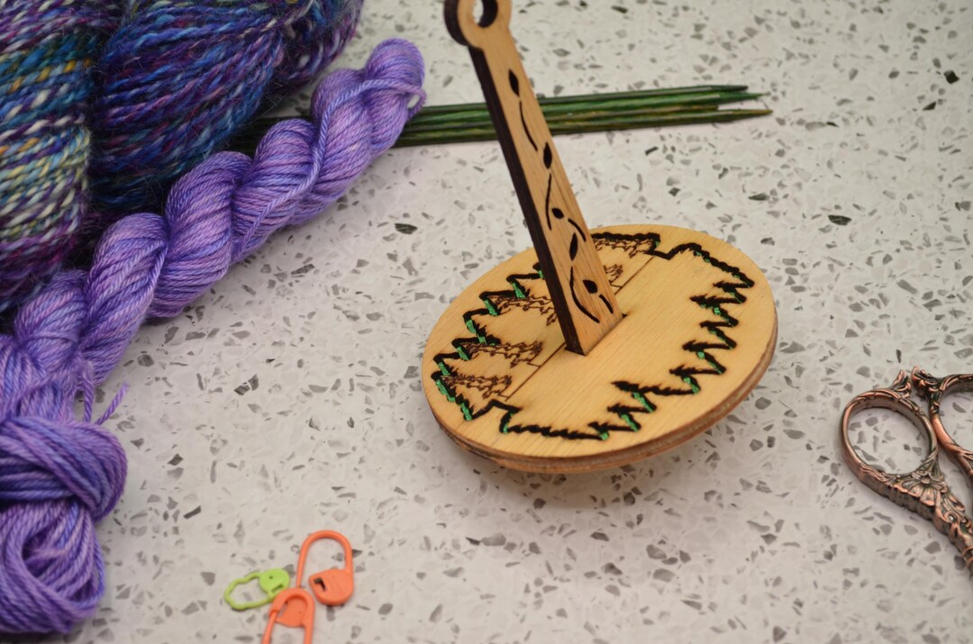 Forrest Portable Yarn Holder - Etsy