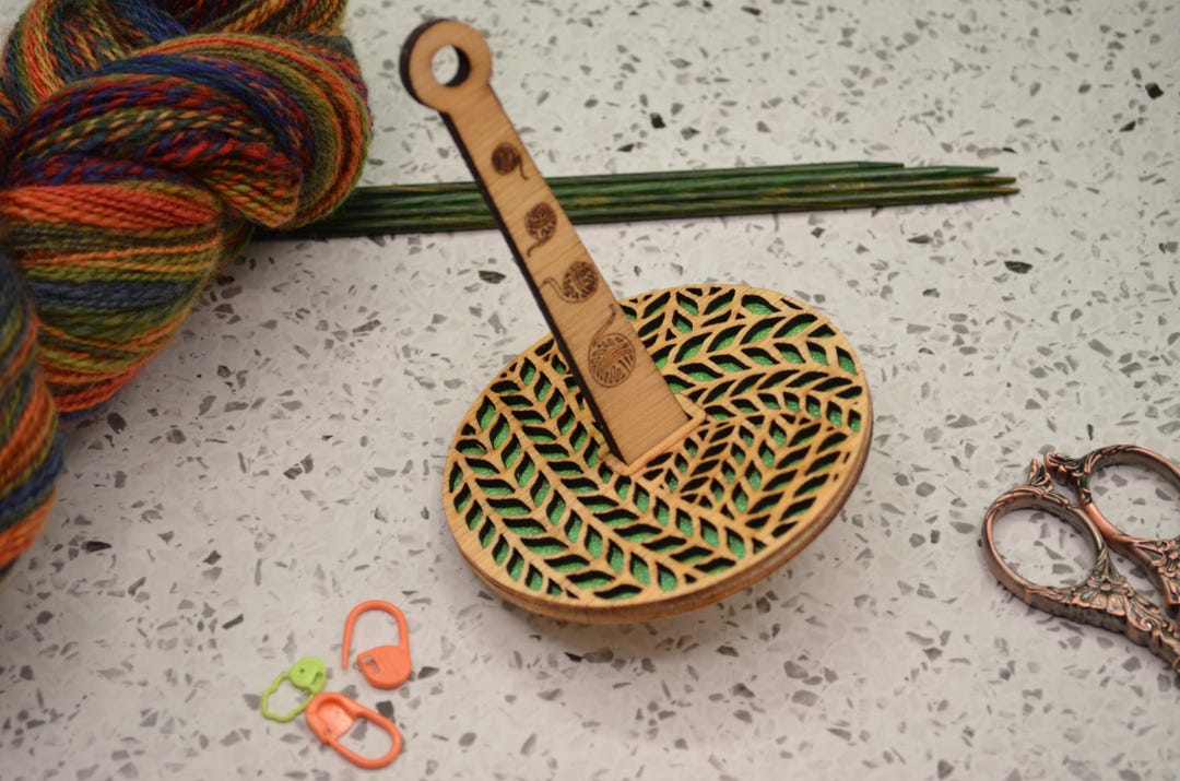Ball of Yarn Portable Yarn Holder - Etsy