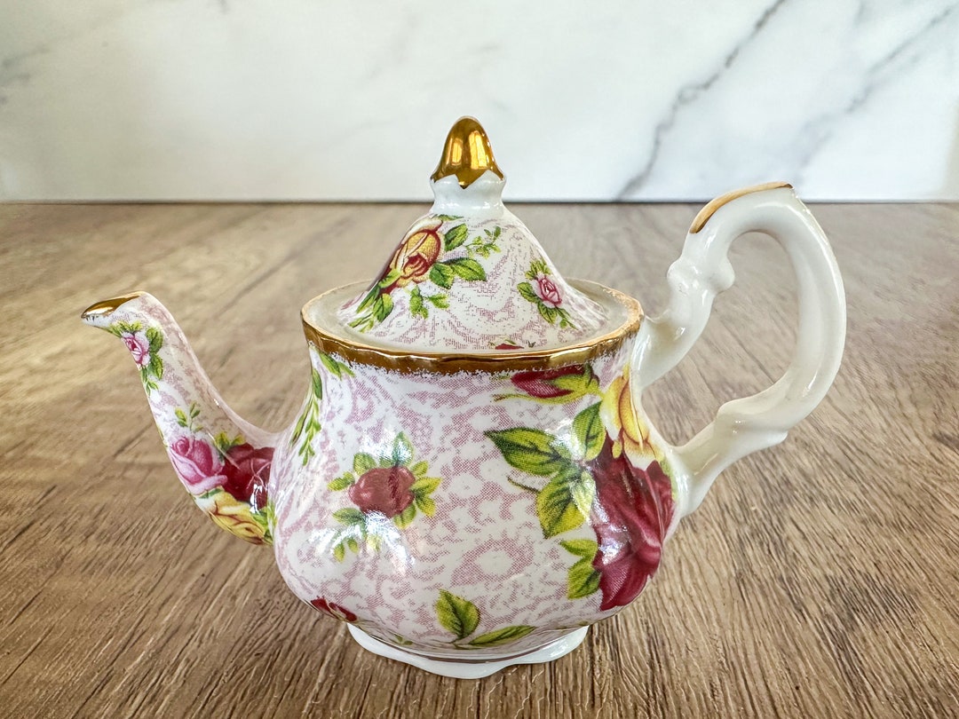 Royal Albert Soft Pink Lace Teapot Ornament - Etsy