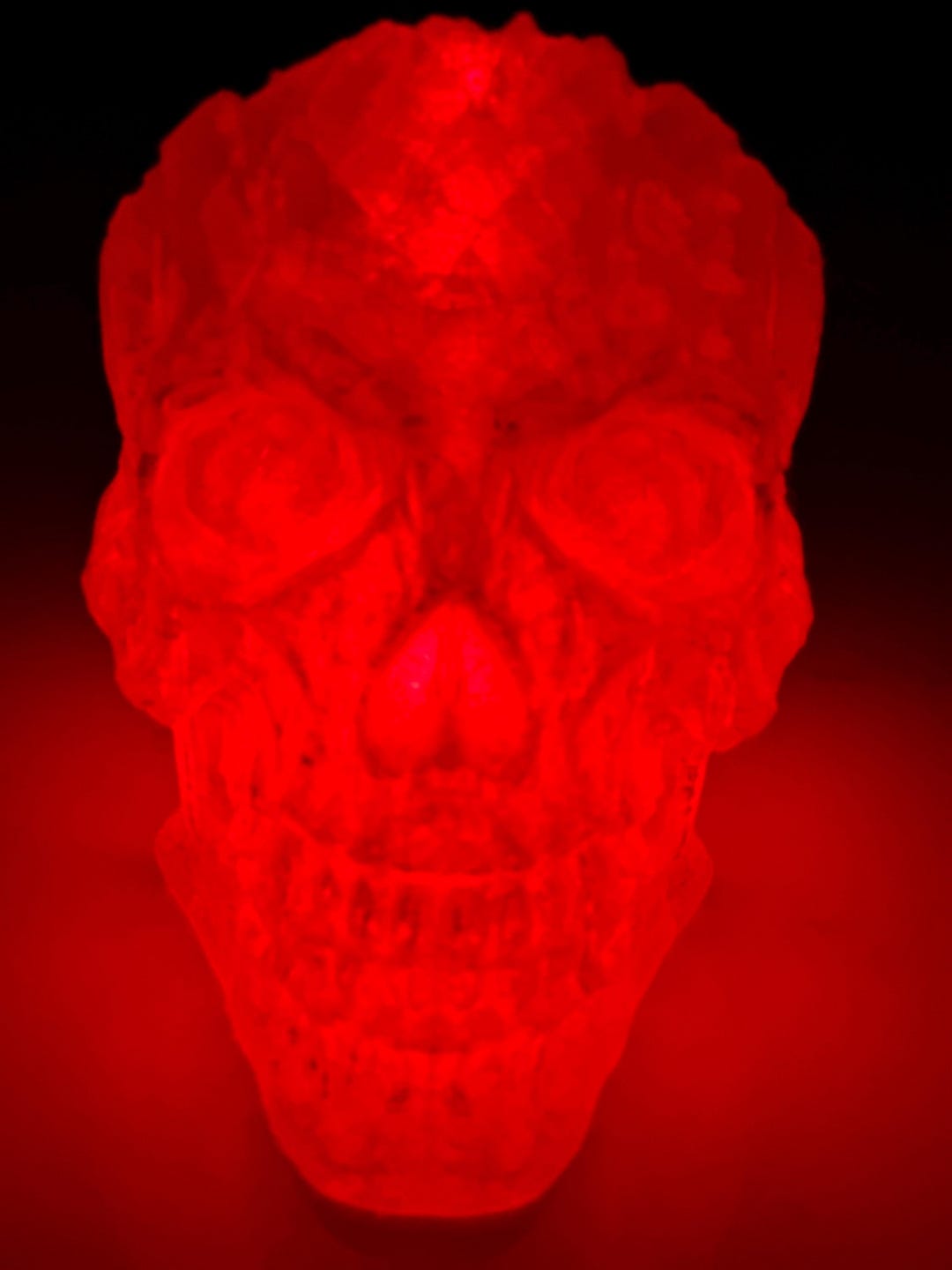 3D Printed Skull Phone Stand – Gothic Desk Accessory, Just in Time for ...