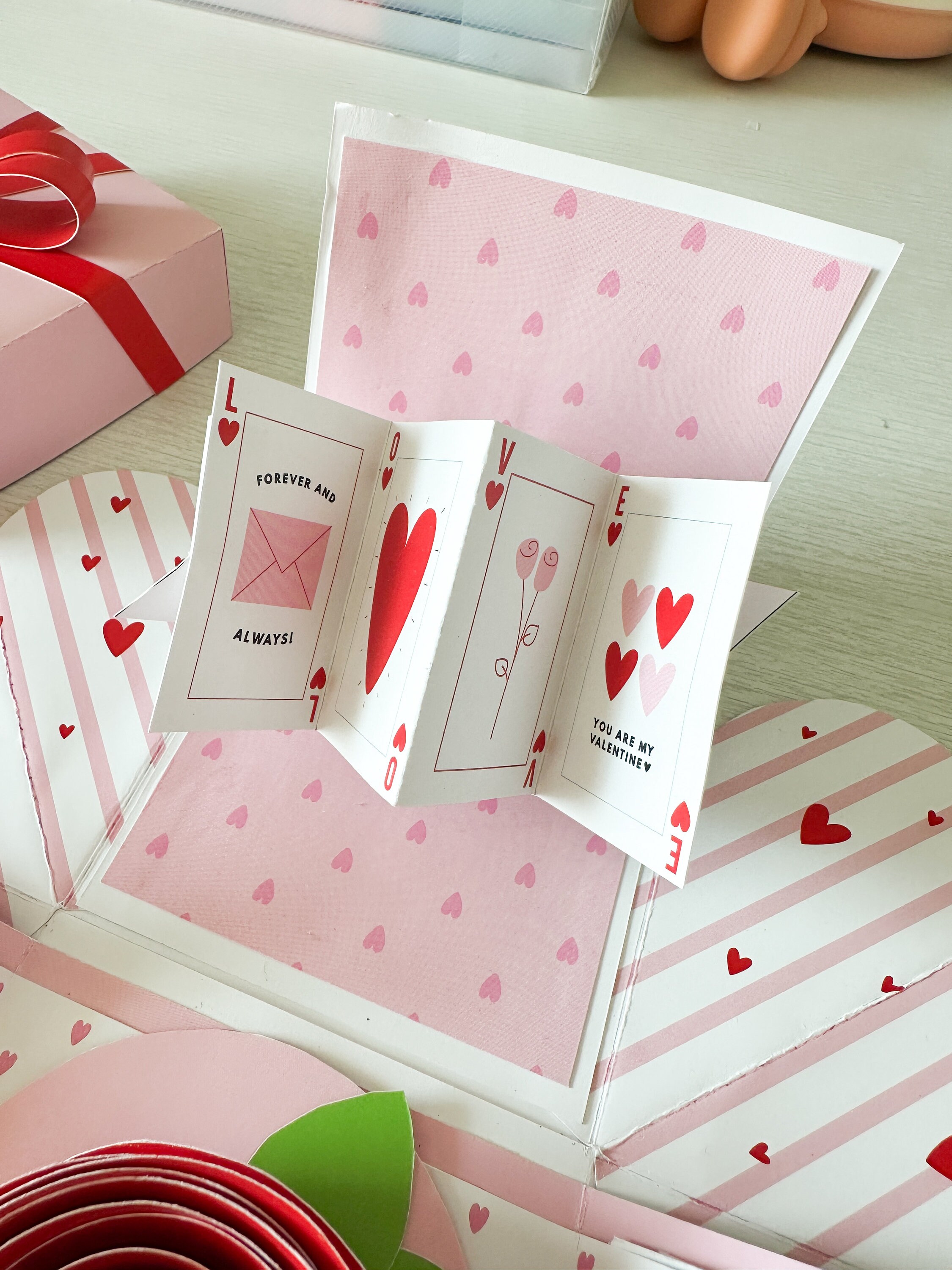 Rose Exploding Gift Box Printable Template for DIY Project Valentine ...