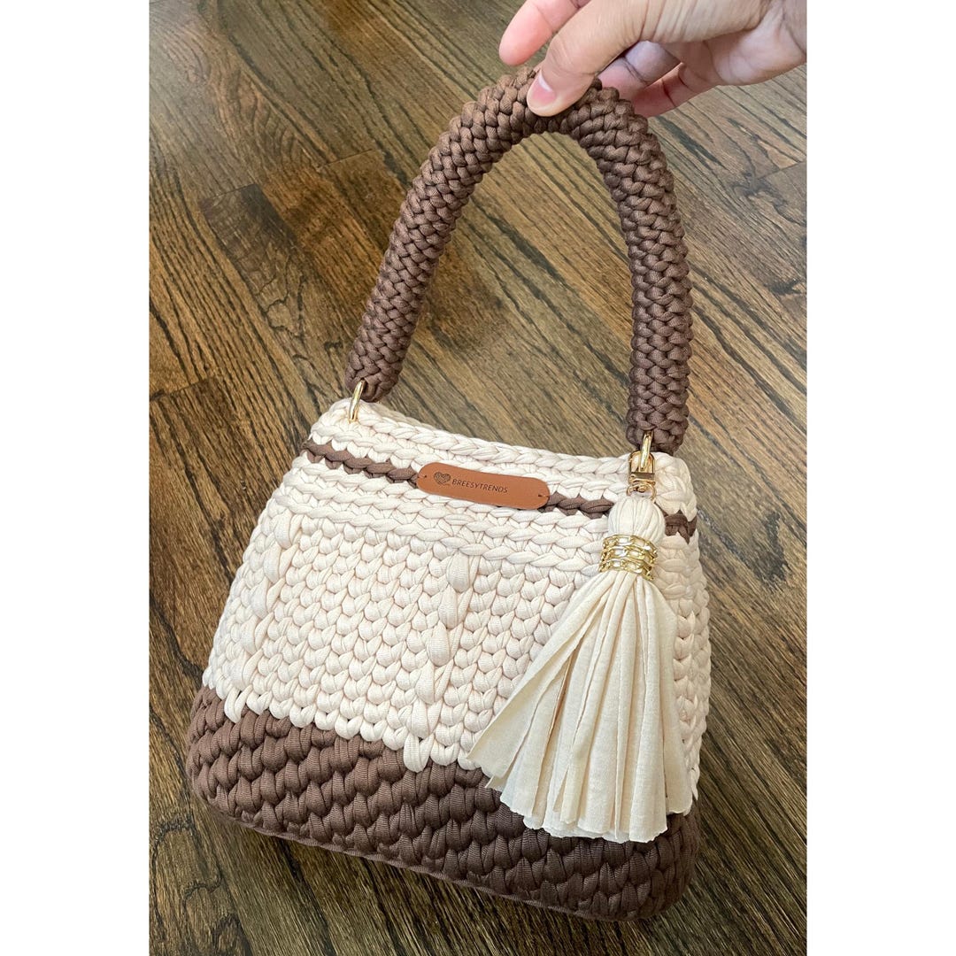 Stylish Crochet Handbag | Leather Bottom | Handmade Recycled Yarn Purse ...