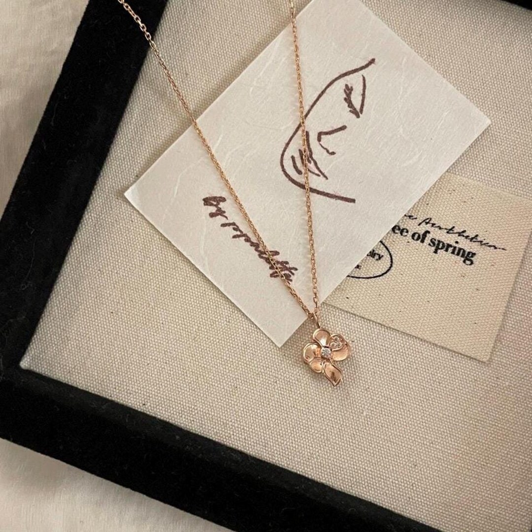 14K Solid Gold Flower Necklace Simple Floral Necklace Dainty Flower ...