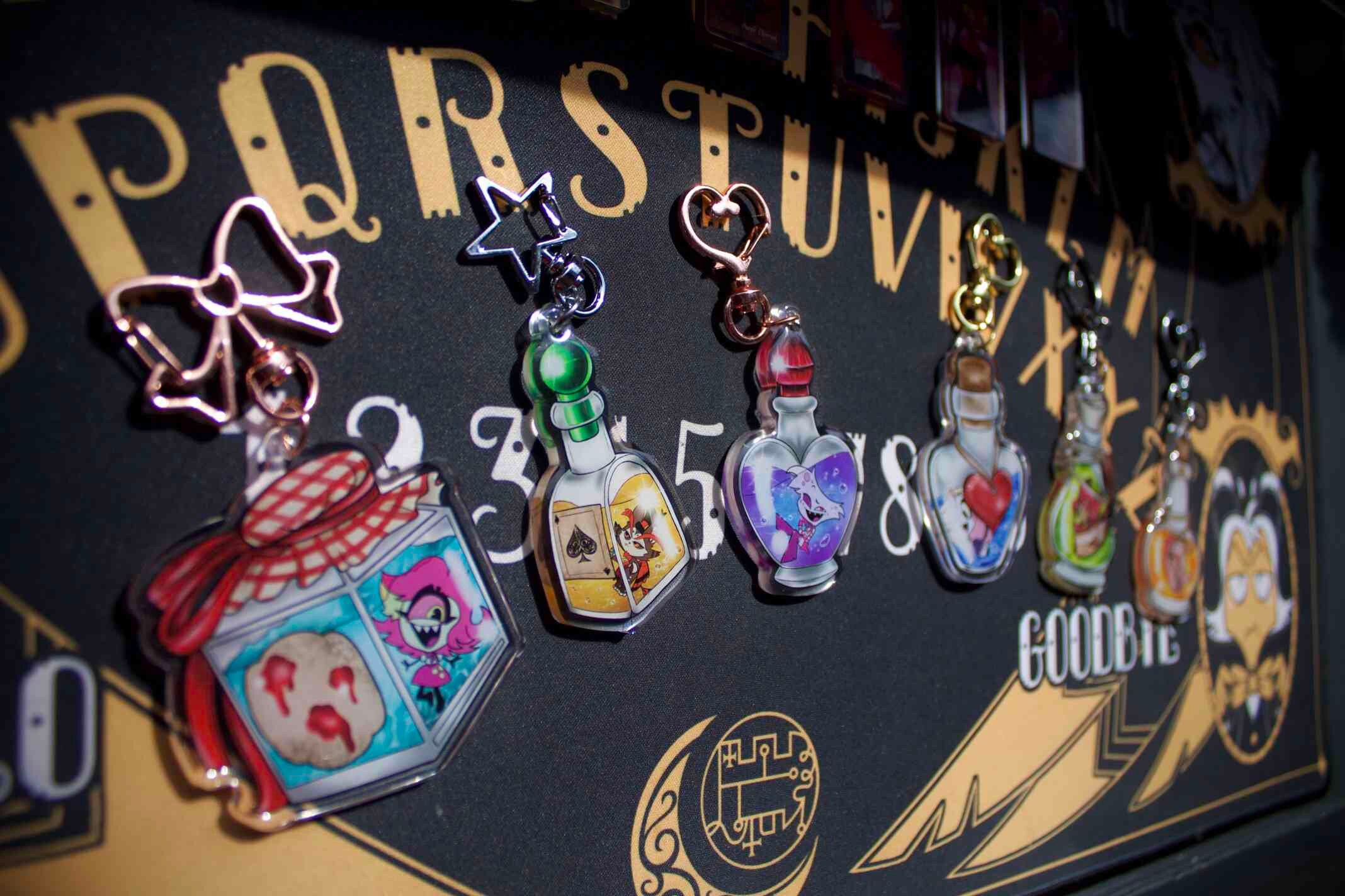 Keychain: Hazbin Hotel - Etsy