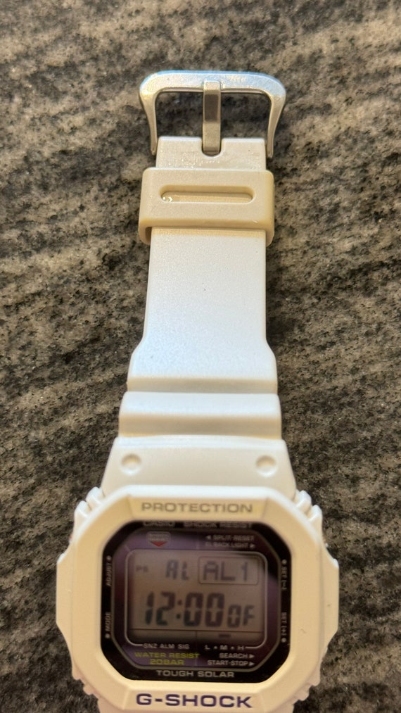 CASIO G-Shock: Tough Solar - G-5600A - very rare whit… - Gem