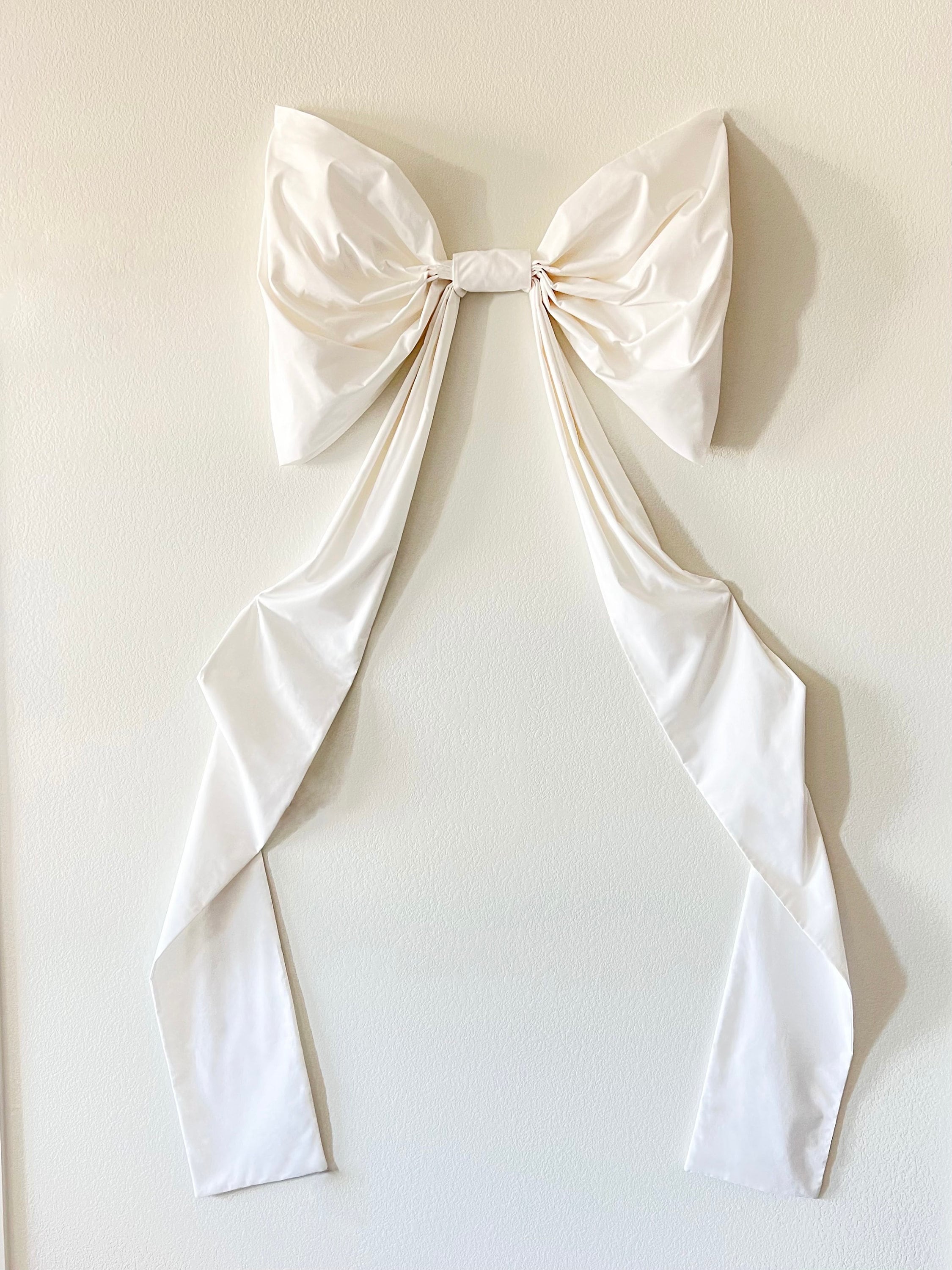 Big Bow White, Large Wall Bow, Party Bow - Etsy