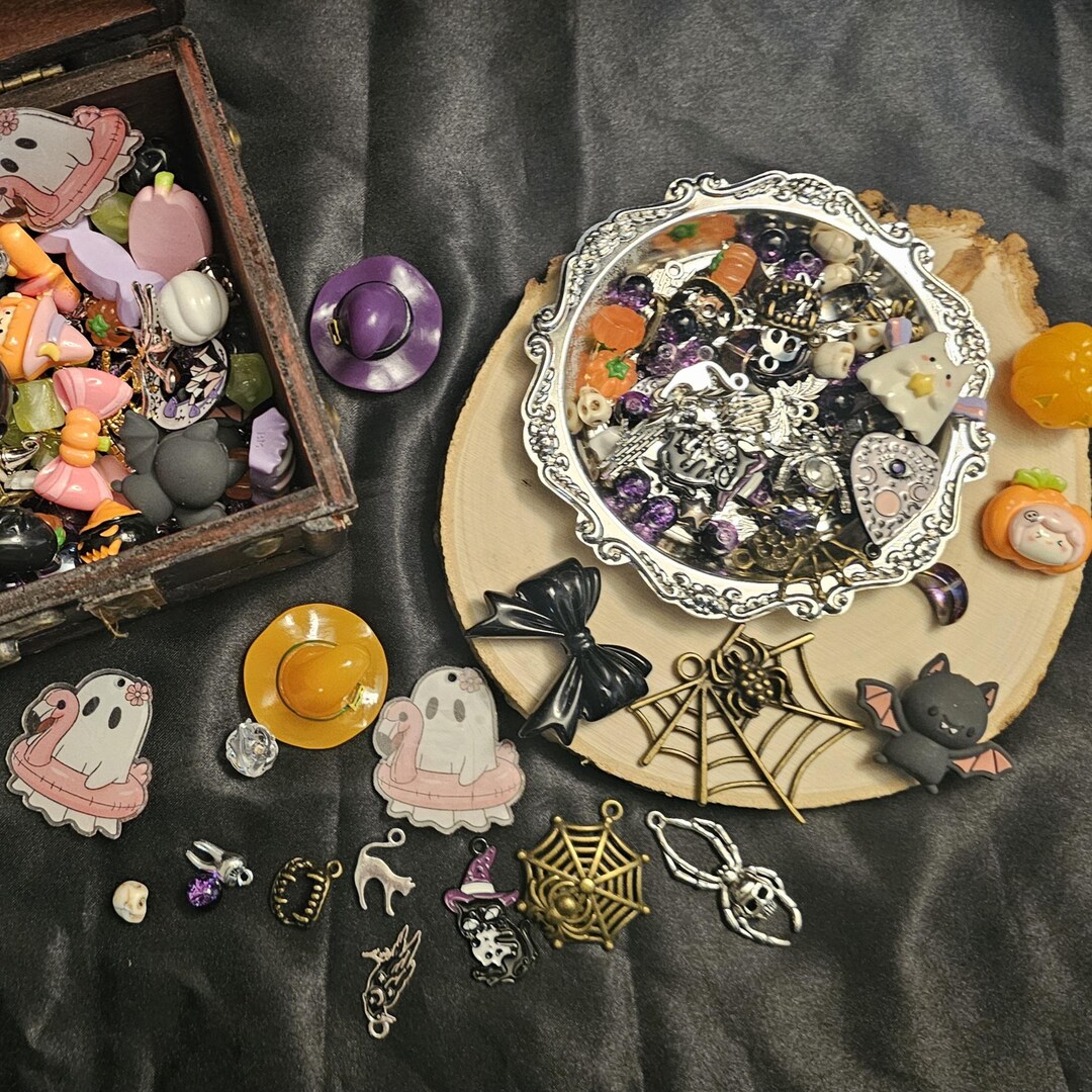 Halloween Witchy Trinket Mix | Random Scoops - per Ounce - Etsy