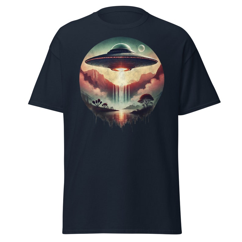 UFO T-shirt, T-shirt With Alien Landscape and UFO, UAP T-shirt for ...