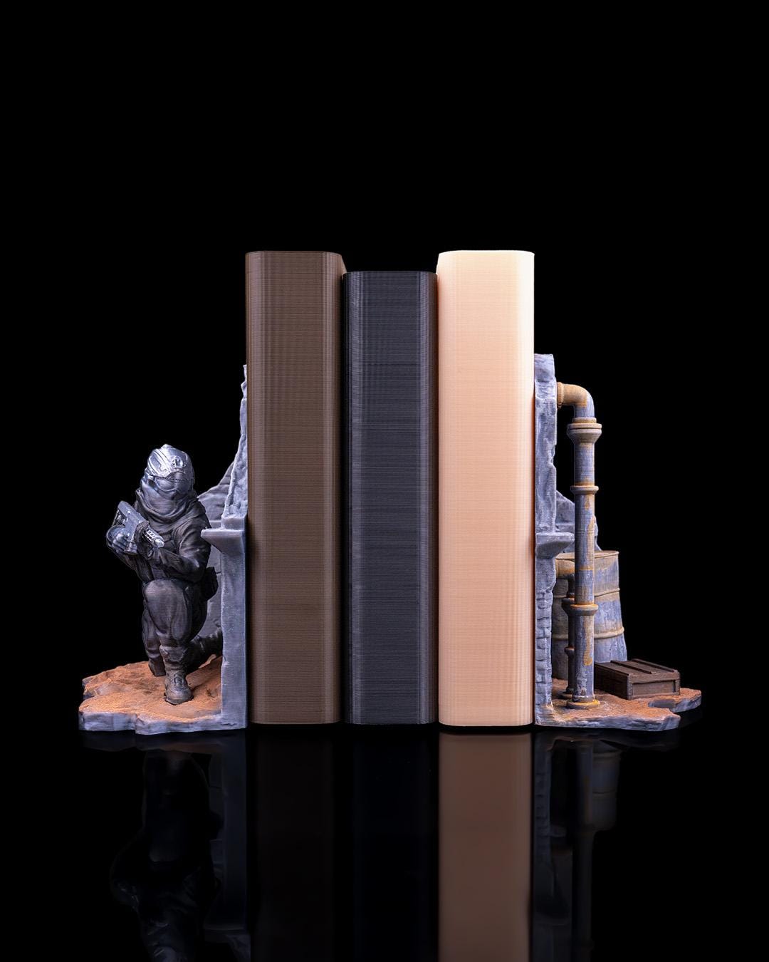 Hand Painted End of the Line FPS Tactical Soldier Bookend for Gamers ...