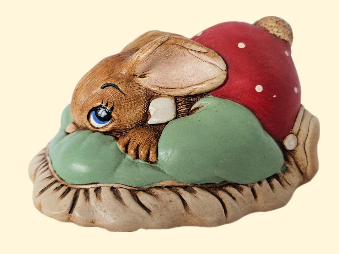 Vintage Pendelfin Rabbit Figurine, Vintage 1960s Pendelfin dodger ...