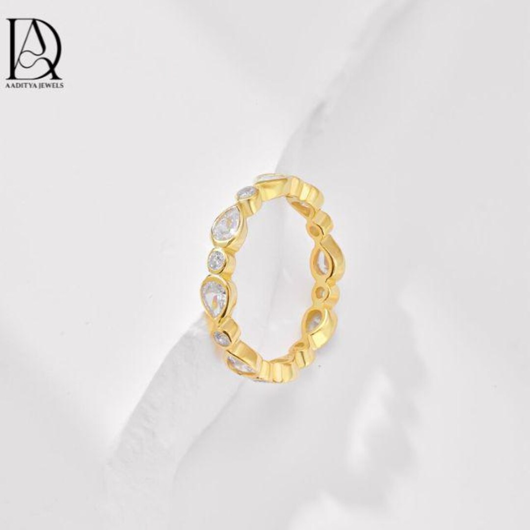 Pear & Round Bezel Set Curved Full Eternity Ring - Etsy