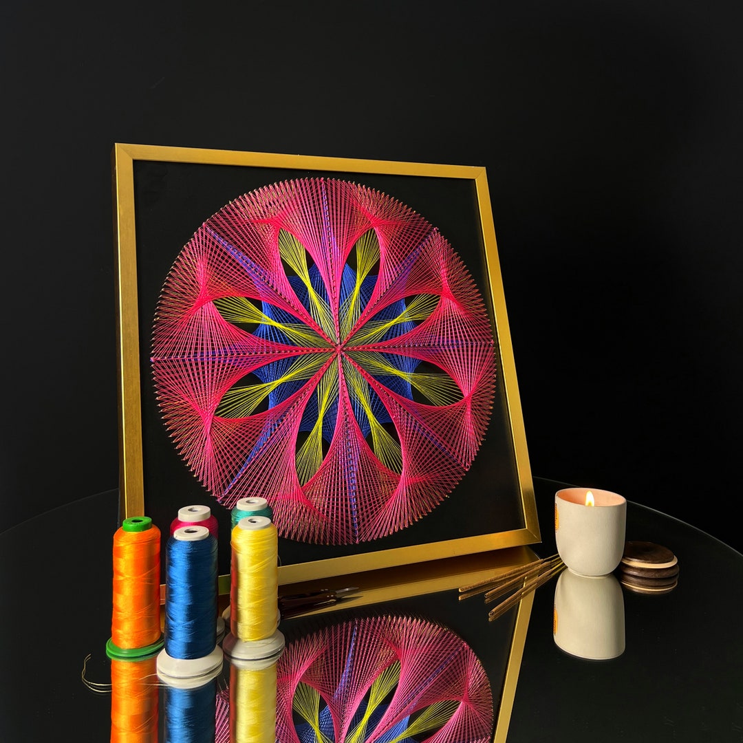 Mandalas, Work With Your Own Hands, String Art, Thread Painting ...