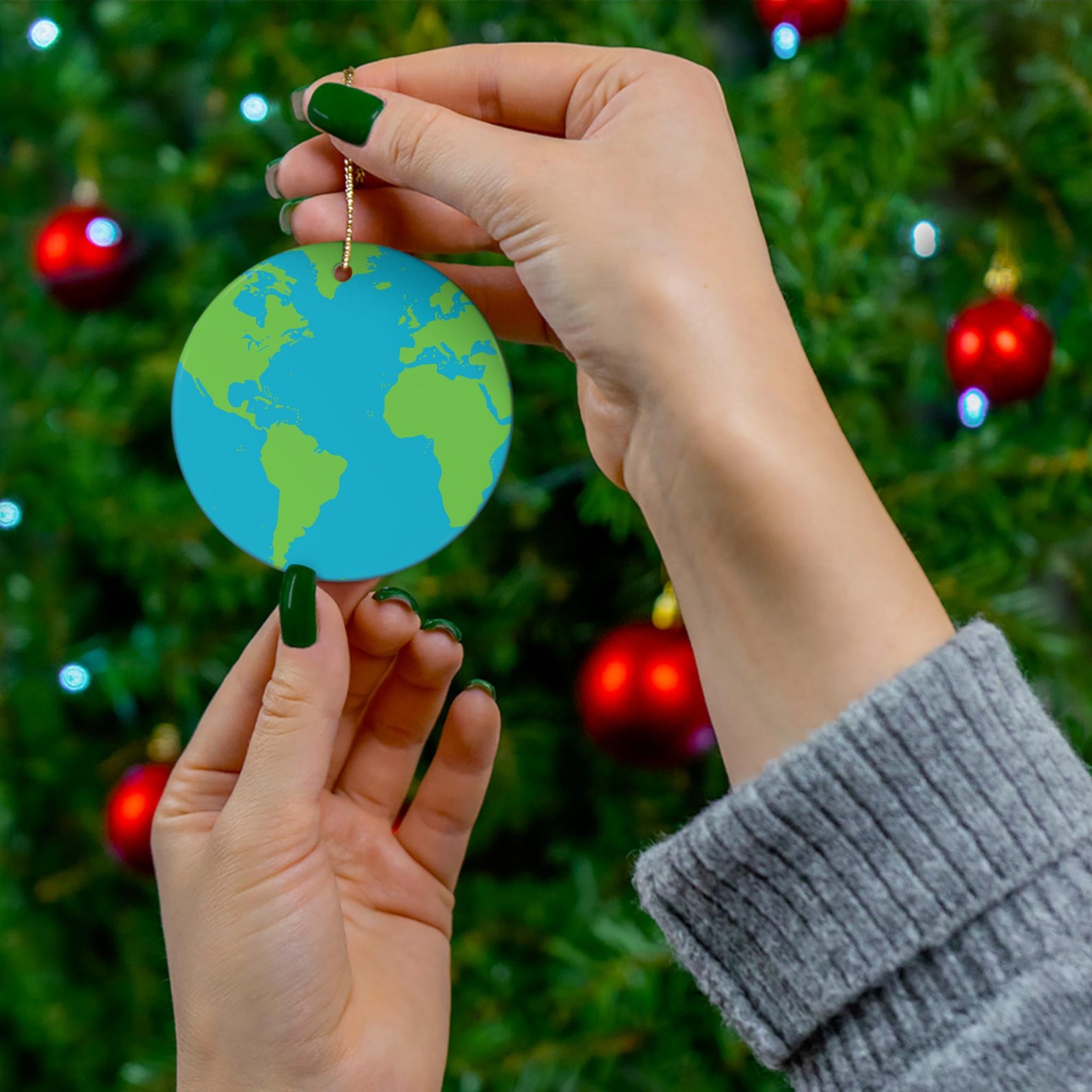 World Map Christmas Ornament, Travel Themed Holiday Decor, Globe Bauble ...
