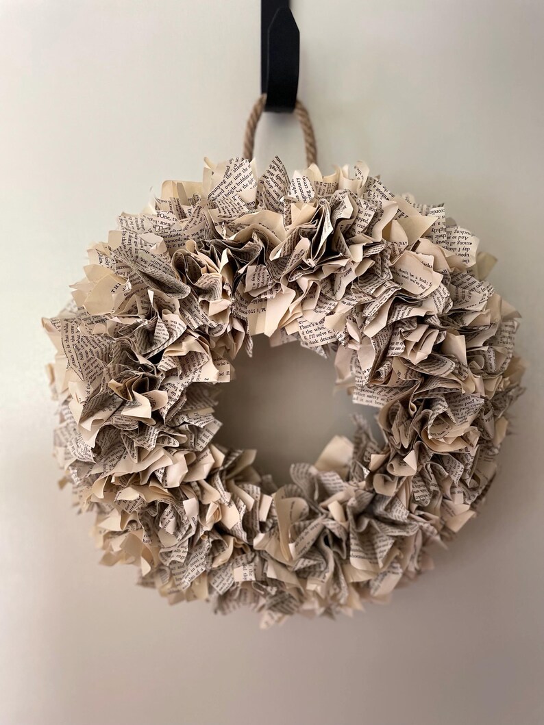 Book Pages Wreath - Etsy