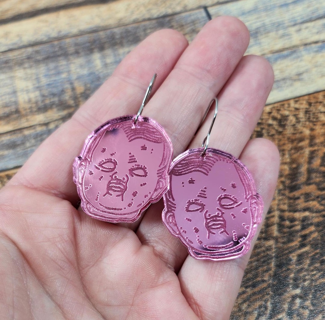 Weird Creepy Doll Head Acrylic Earrings Punk Gothic Handmade Laser Cut ...