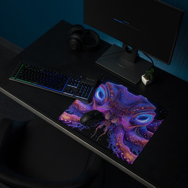 Alien Octopus Gaming Mouse Pad, Cosmic Scifi Mousepad, Purple ...