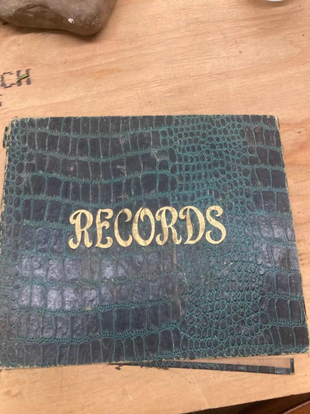 Vintage 1950 45 Vinyl Record Holder With 12 Records - Etsy